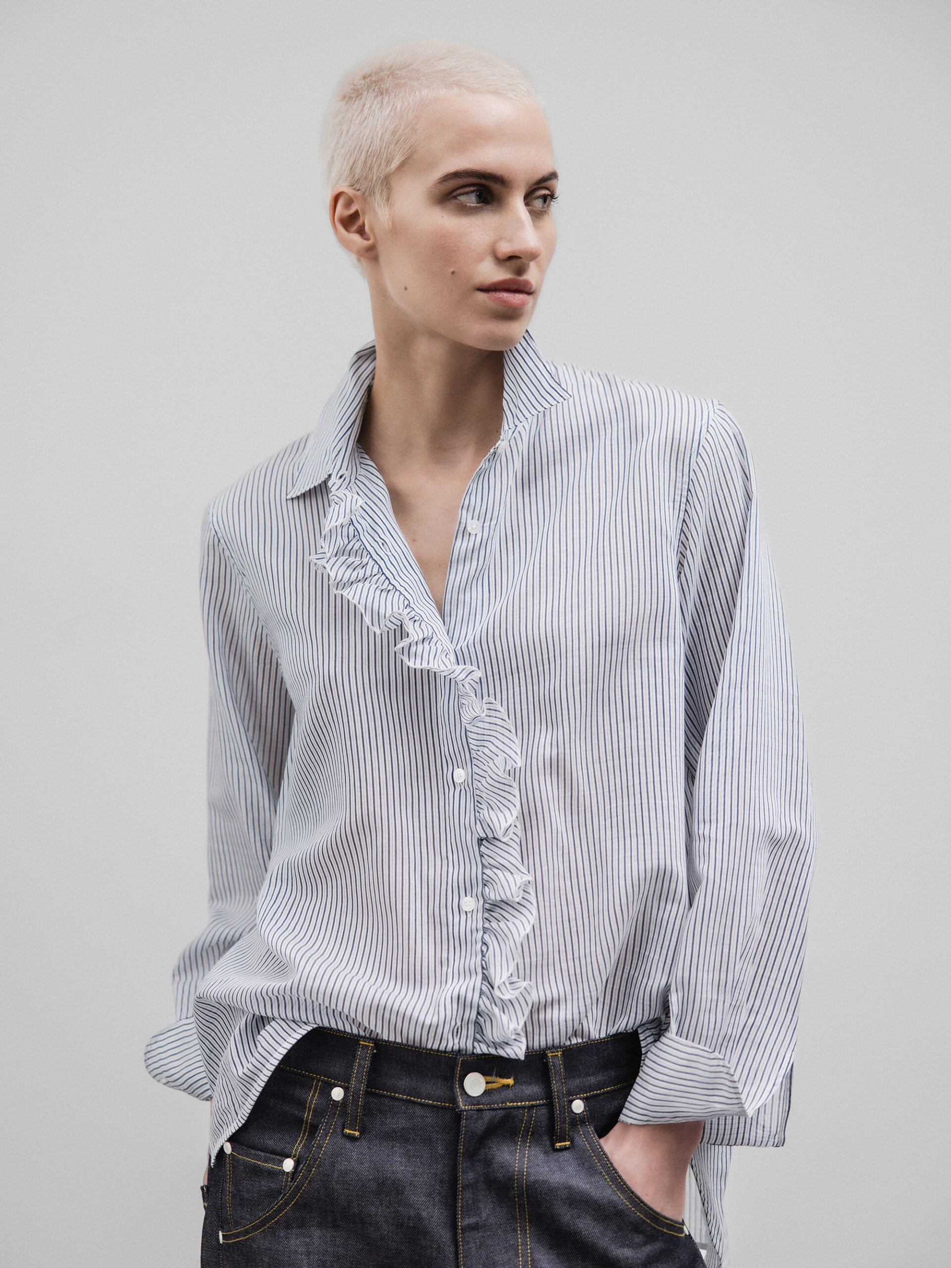 Mode von Lis Lareida online shoppen | Designer bei DANIELS