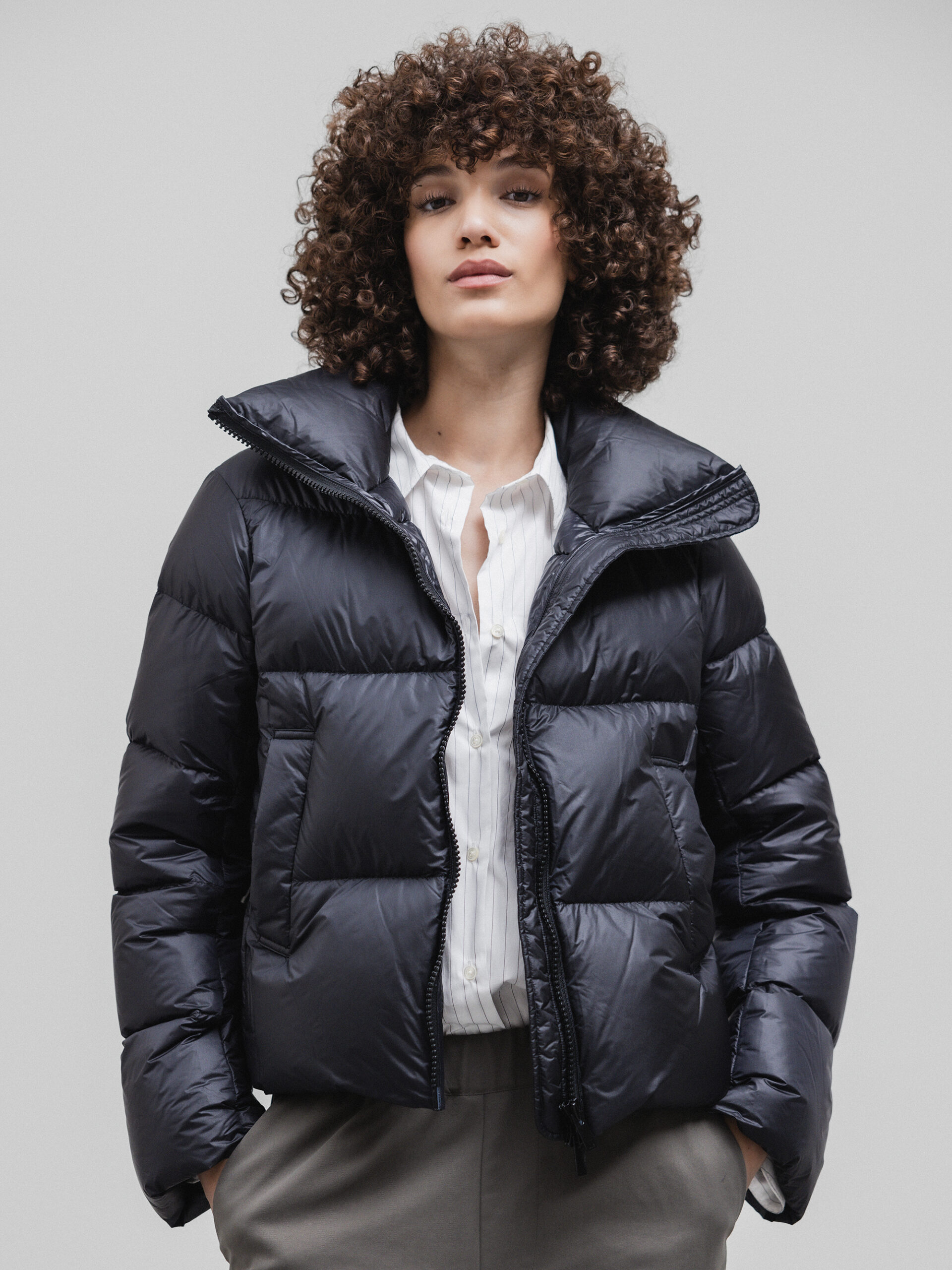 Daunenjacke von LIS LAREIDA 900 SCHWARZ online shoppen – DANIELS