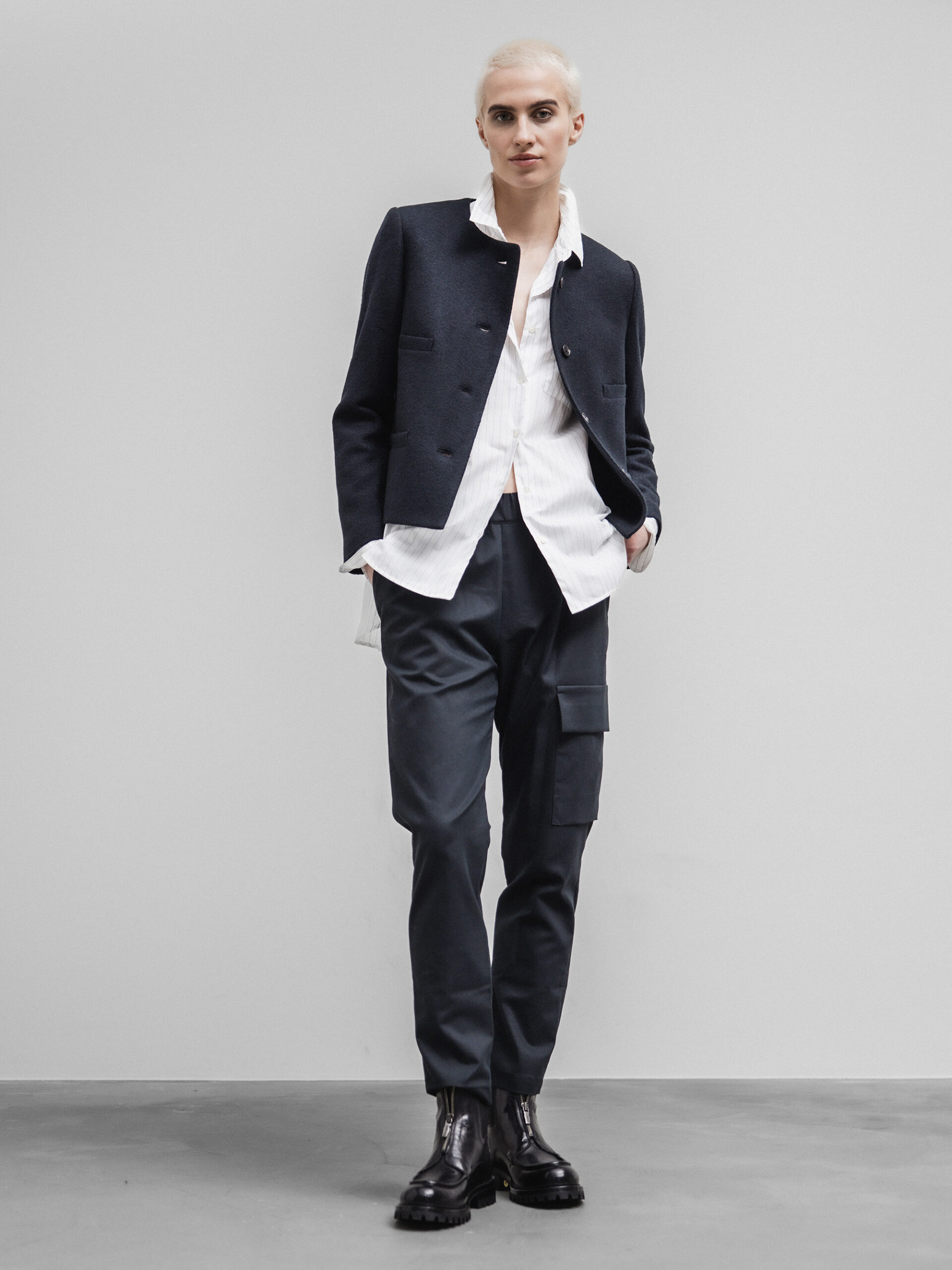 Mode von Lis Lareida online shoppen | Designer bei DANIELS