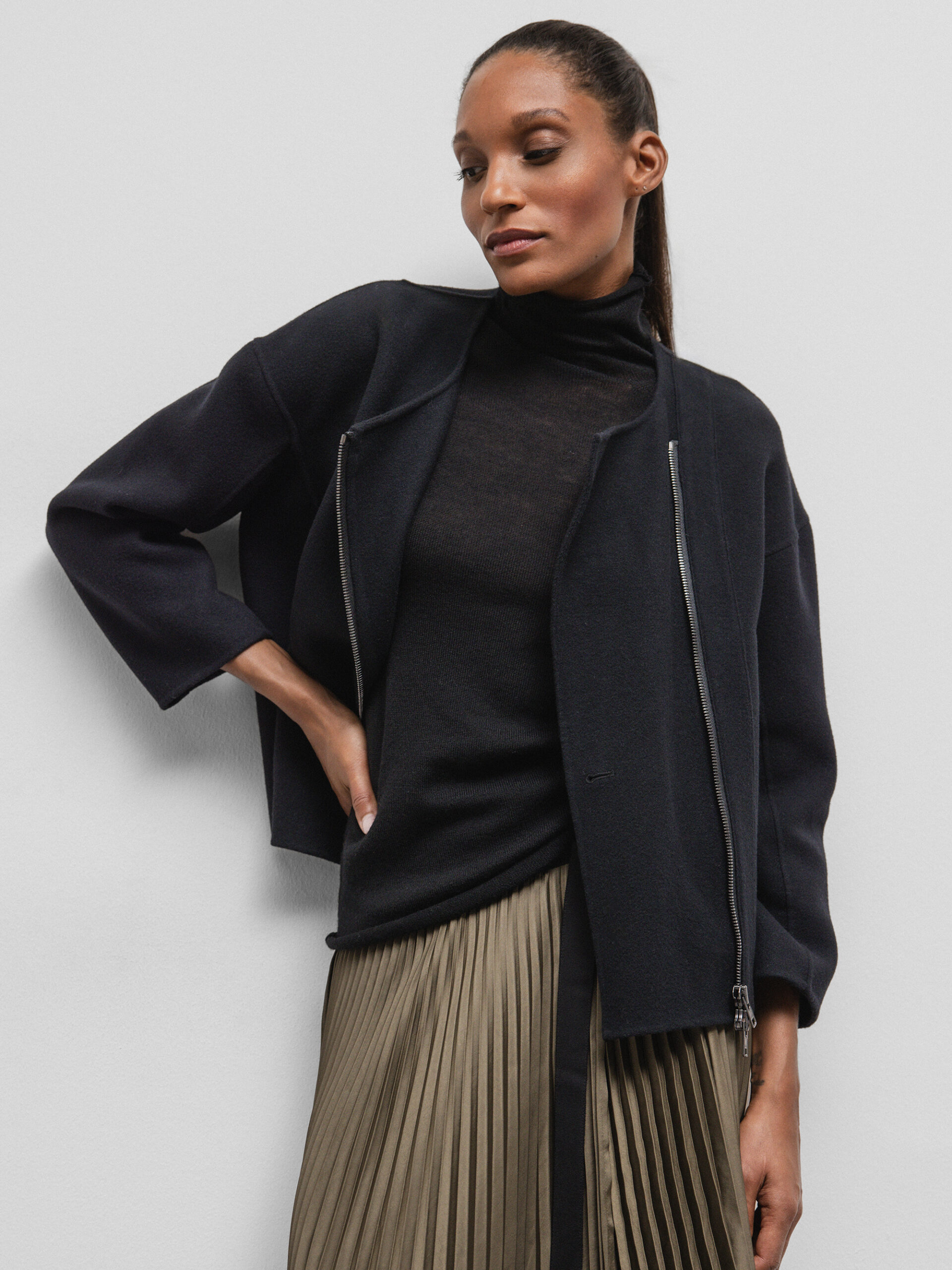 Wolljacke von LIS LAREIDA 900 SCHWARZ online shoppen – DANIELS
